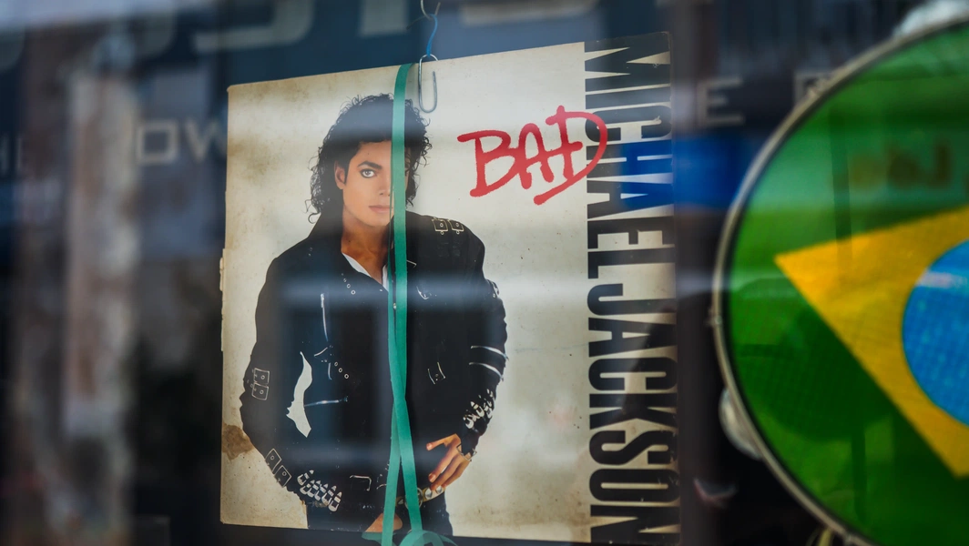 10 best-selling albums in music history