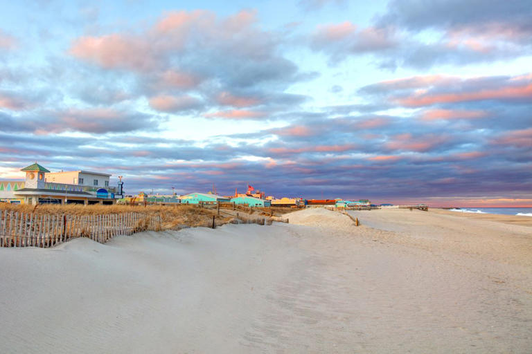Beaches in NJ under swimming advisories for high fecal bacteria levels