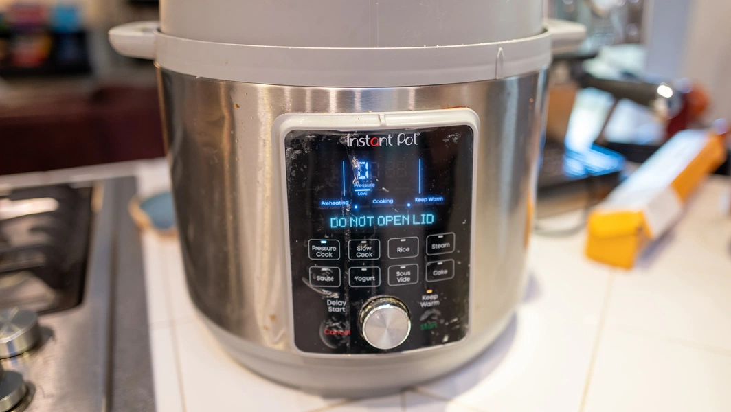 Pressure cooker secrets for healthy, easy meals