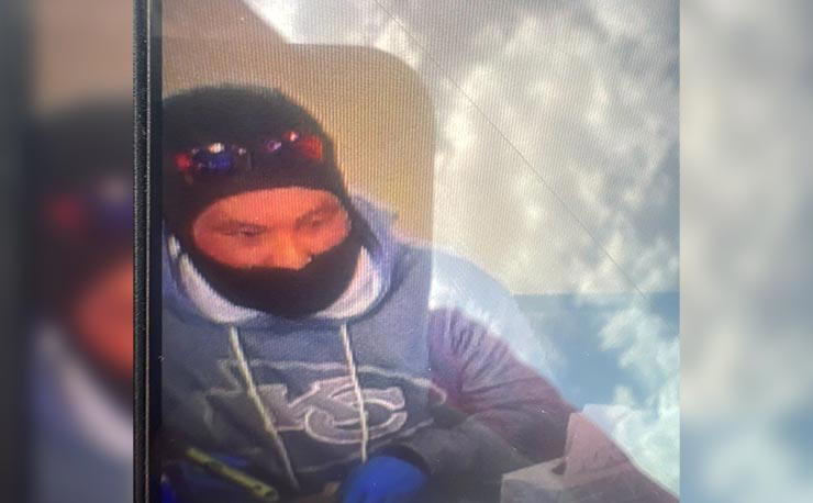 KCKPD, FBI attempting to locate armed suspect involved in bank robbery
