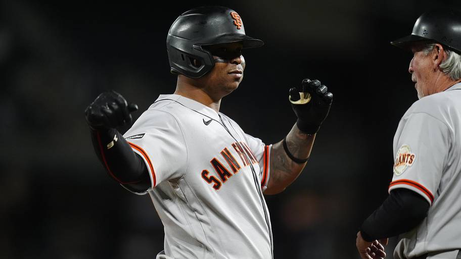 Giants will reportedly listen to trade offers for all their veteran ...