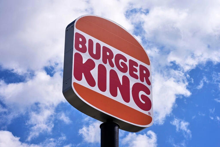 Crews put out fryer fire in Allegheny County Burger King