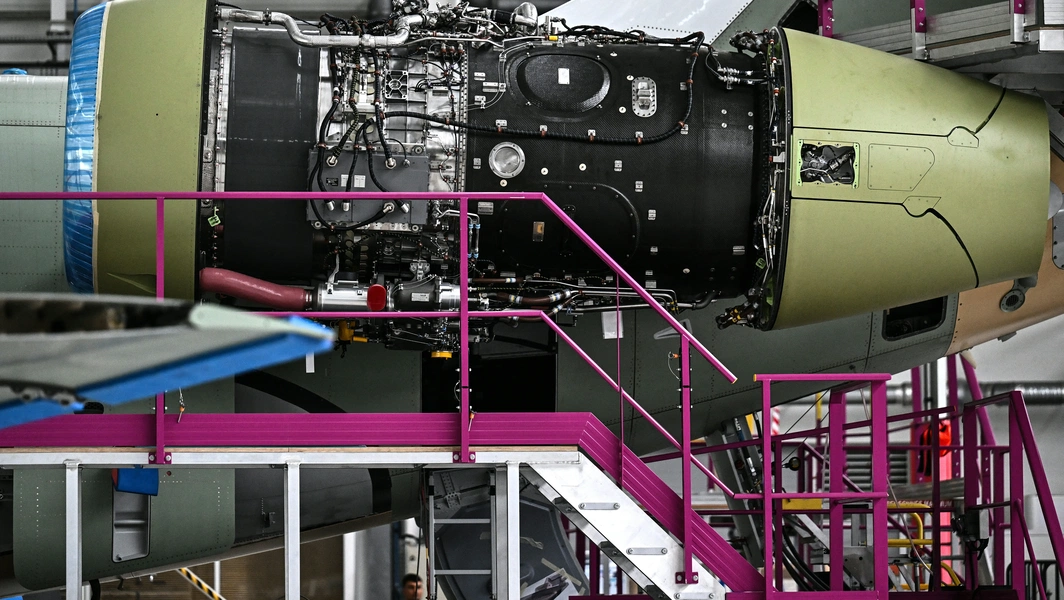 Engineering innovations in private jet propulsion