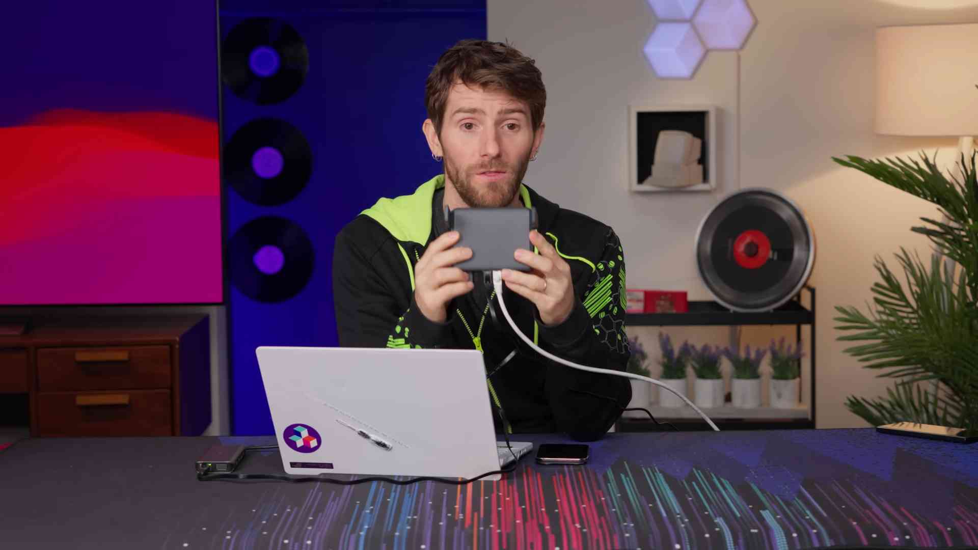 It’s cute and crazy powerful - GL.iNet Slate 7 travel router