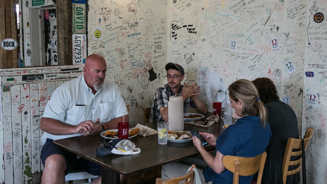 9 small US towns with standout food scenes