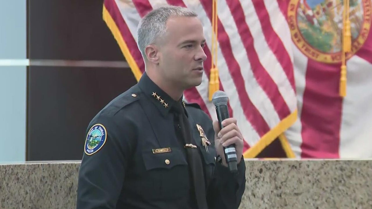 Doral police chief gets sworn in