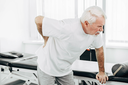 Lower back muscle pain relief for seniors: Fast-acting cooling drops ...