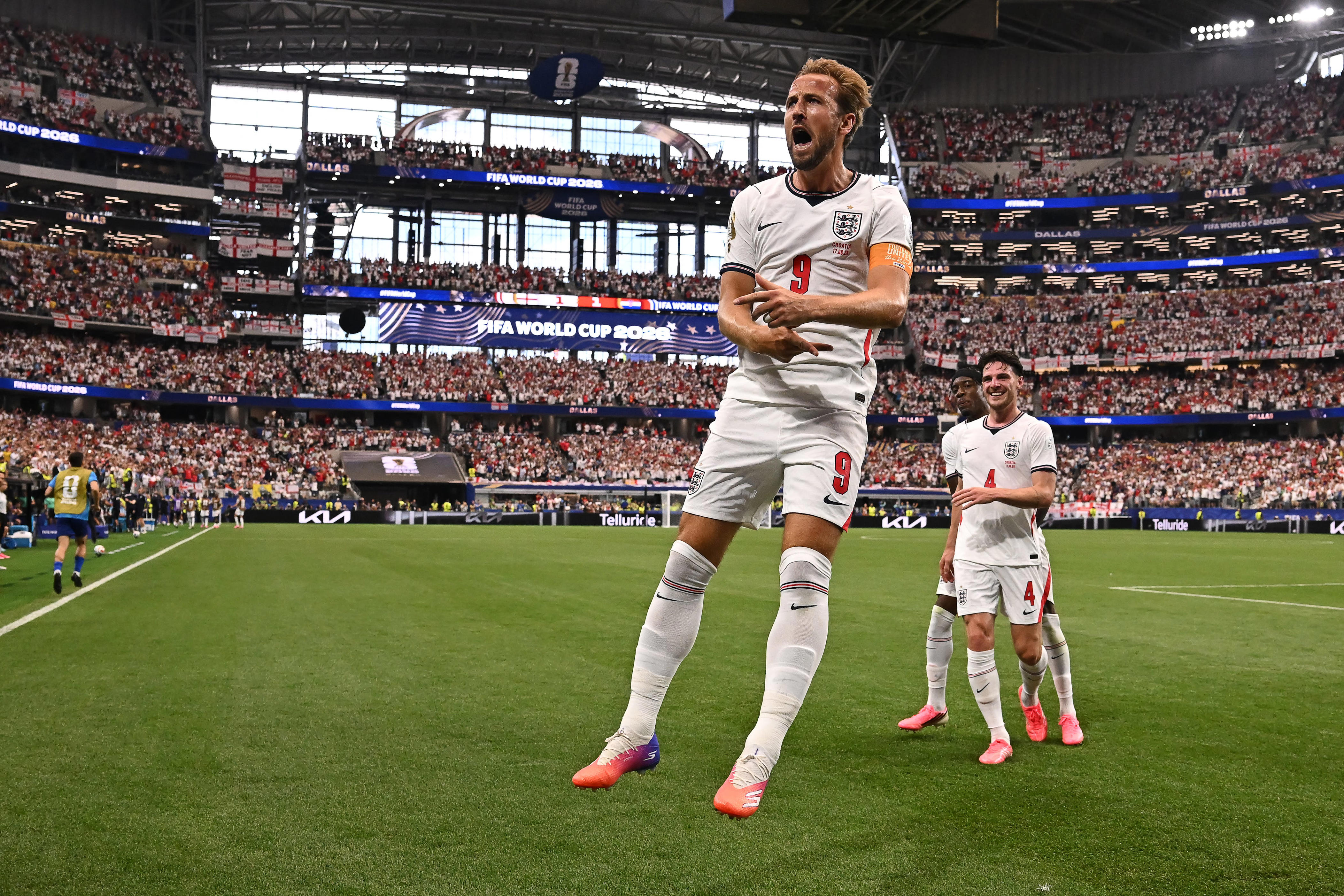 Harry Kane off to hot World Cup start with two goals vs. Croatia