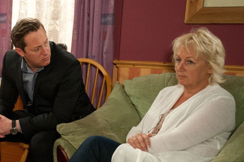 Coronation Street actor signs up for Channel 4's most successful drama ...