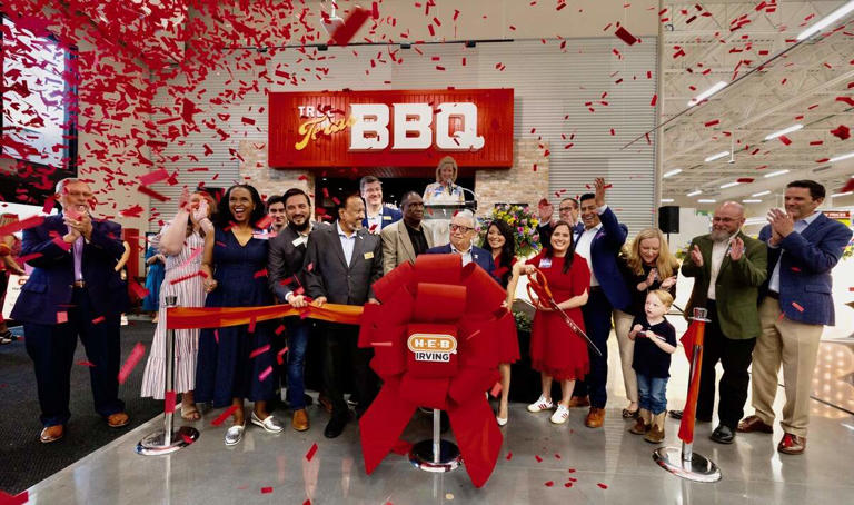 H-E-B just opened its first location in Dallas County. Here's what you ...