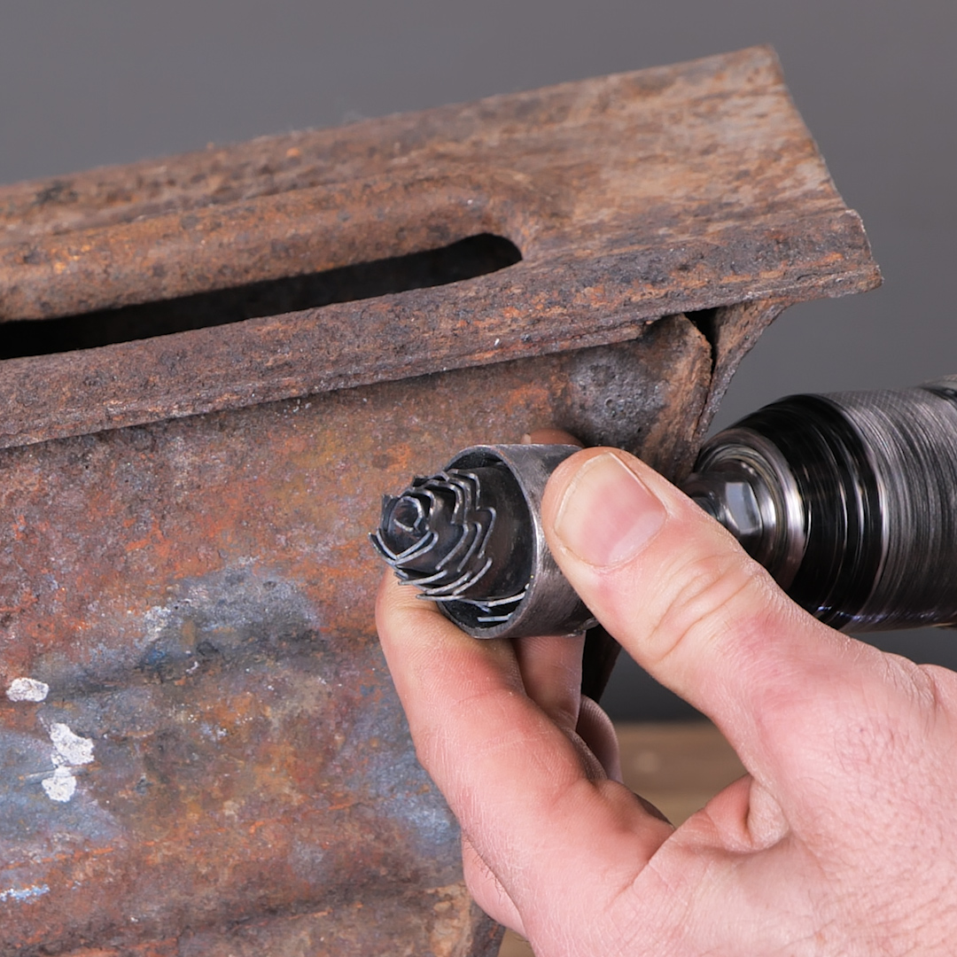Sawblade hack for DIY success
