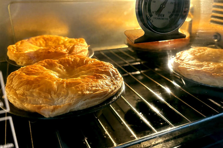 Missing Sydney’s meat pies, this young Malaysian brought them home and ...