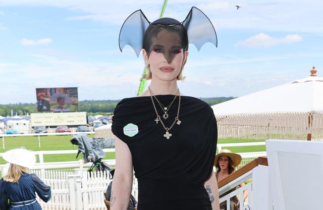 Kelly Osbourne pays tribute to late dad Ozzy Osbourne with Royal Ascot ...