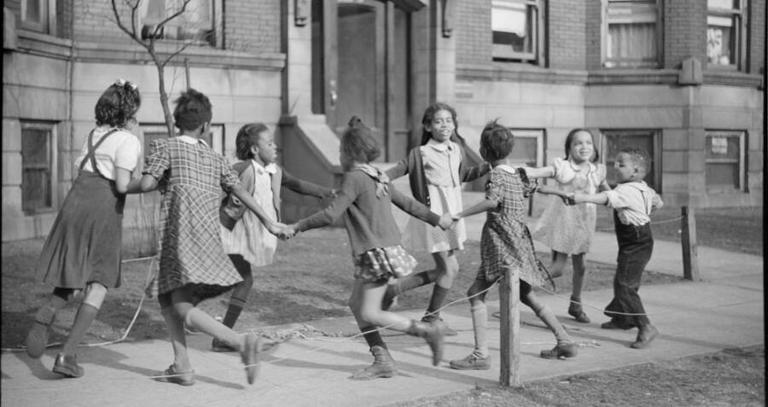 The true story behind the classic children’s nursery rhyme ‘Ring Around ...