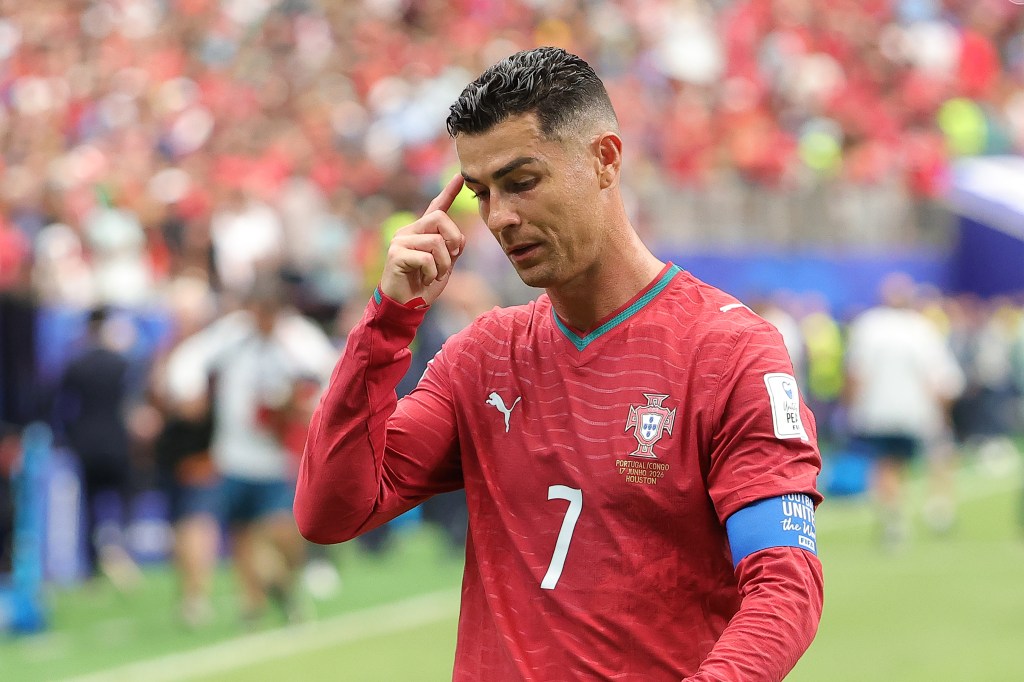 Roberto Martínez is under fire after defending Ronaldo's World Cup dud