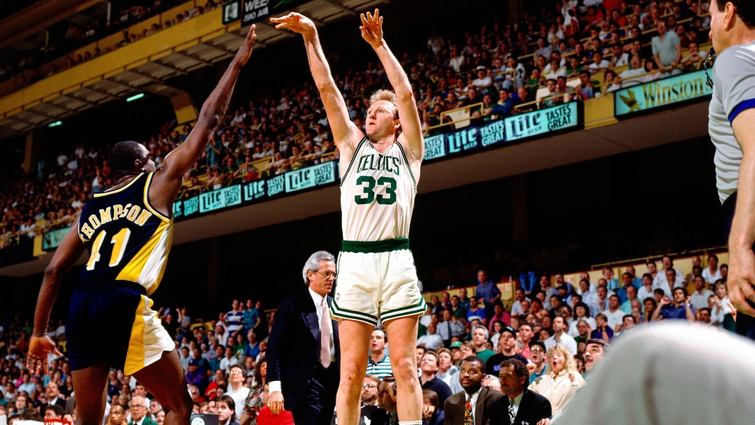 5 iconic Larry Bird performances of skill and confidence