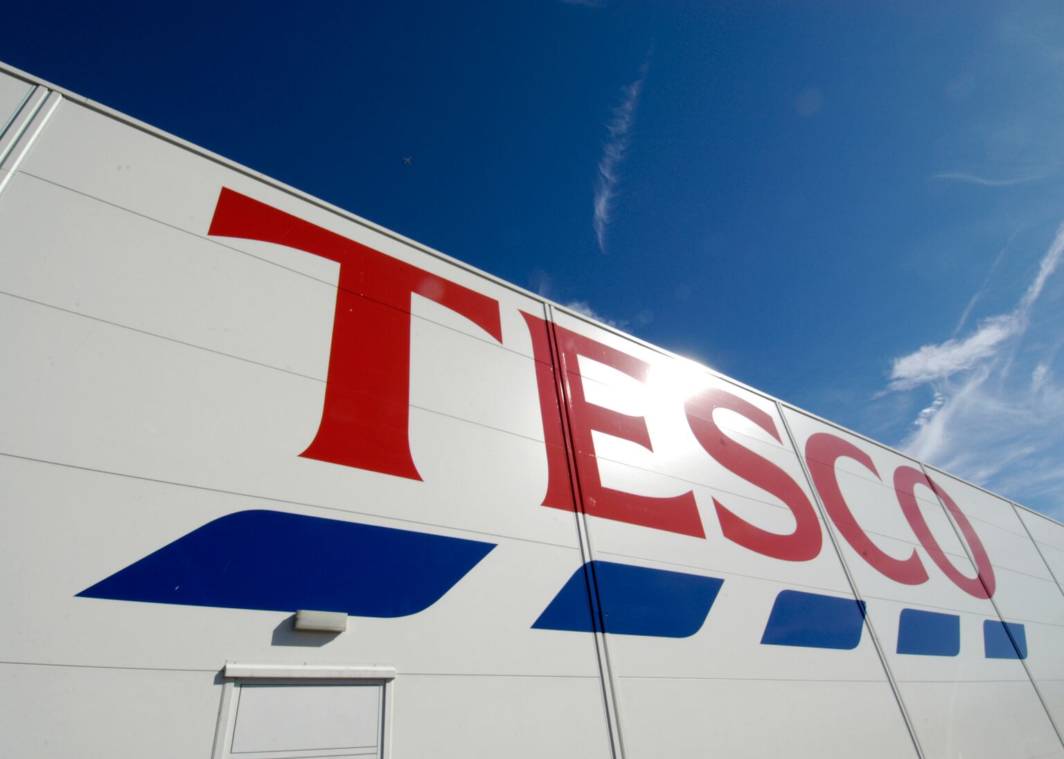 Tesco sales growth slows amid uncertainty linked to Iran conflict