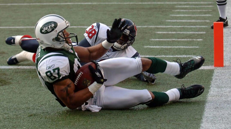 PFF lists Chad Pennington as the best New York Jets quarterback over ...