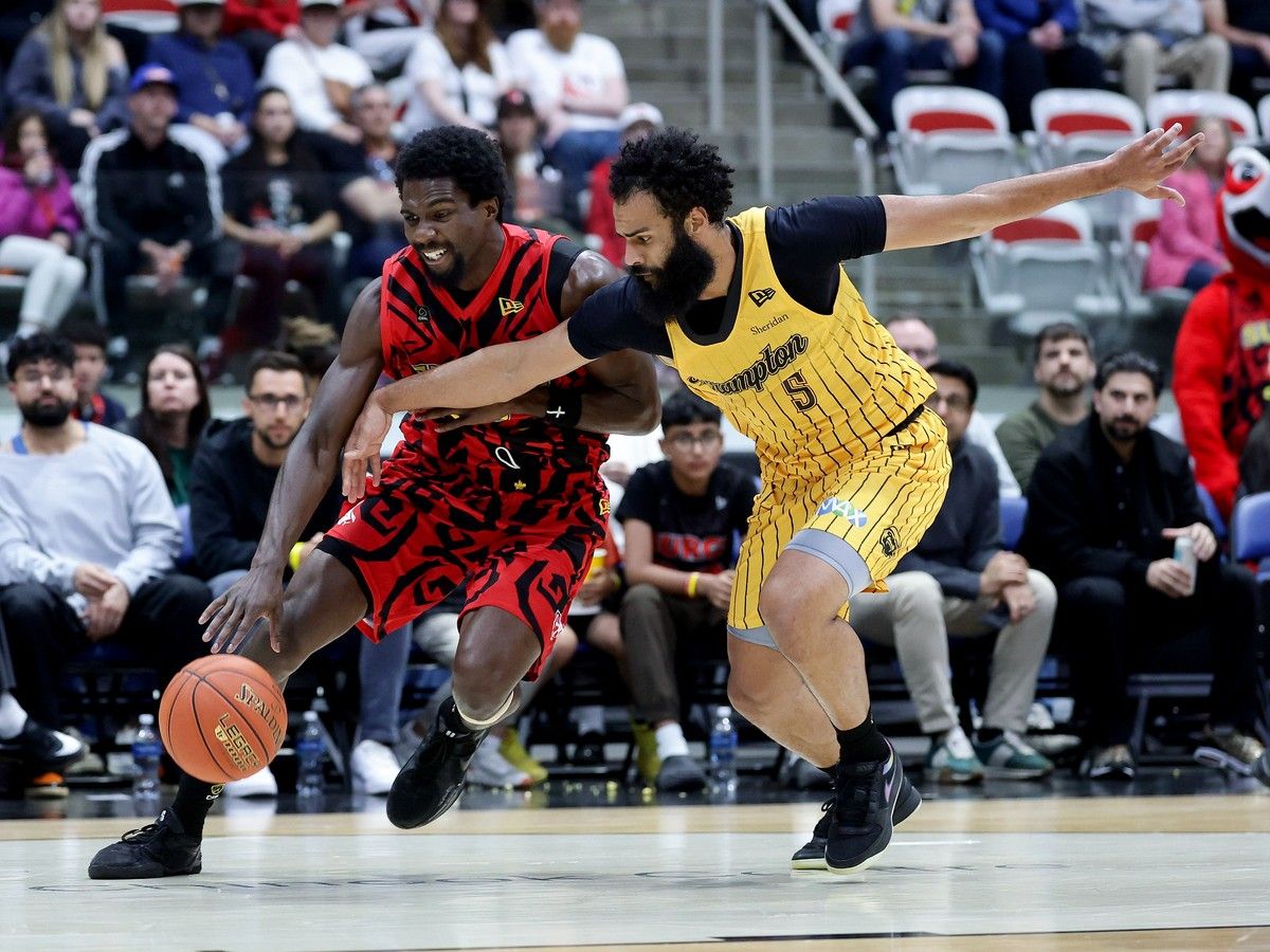 Armani Chaney's third three-pointer in a row lifts Surge past Honey ...