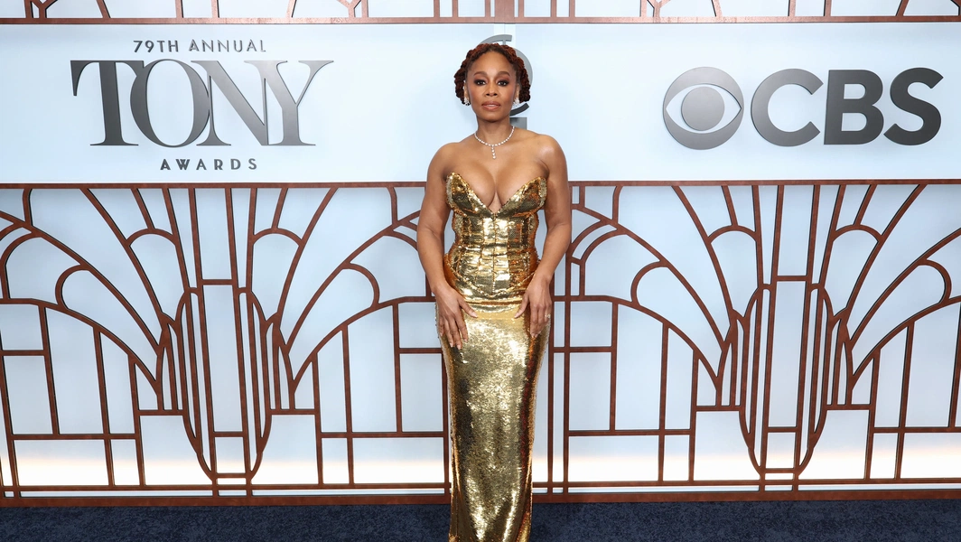 Anika Noni Rose’s path from setbacks to stage triumphs
