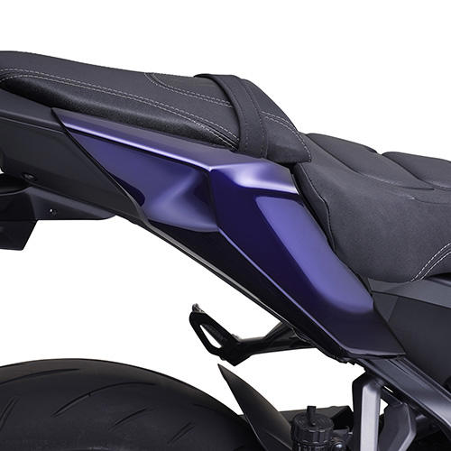 ヤマハ「MT-09」が幻想的な輝きに 限定外装セット「Vio-Mirage」登場