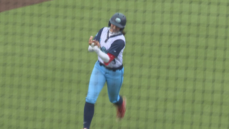 Calmes sparks Ignite as Wausau wins 10-2 over Minot