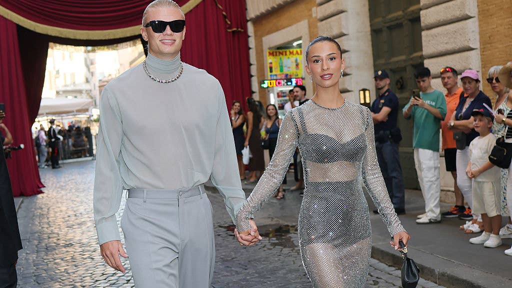 Erling Haaland's girlfriend reveals favorite song: 'Say Say Say' by ...