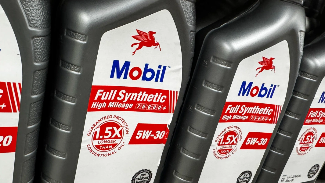 Understanding thicker oil in high-mileage engines
