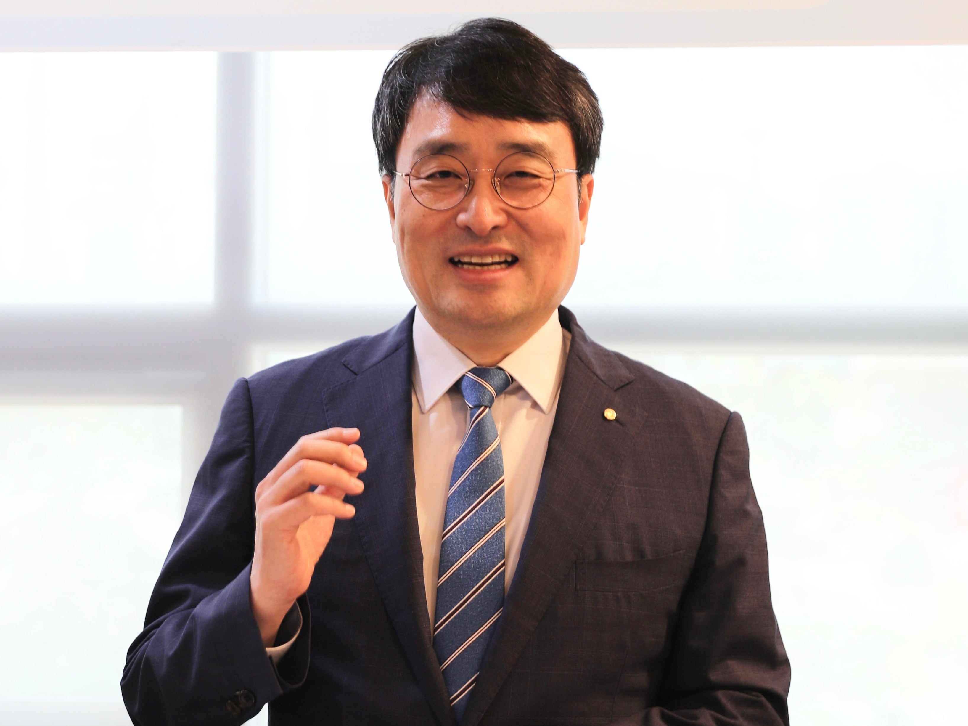 Real estate board chief urges shift from monocentric urban structure