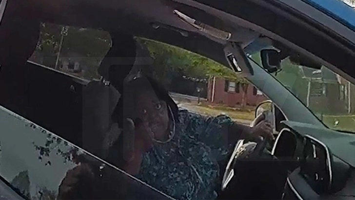 Ms. Juicy gets emotional with cops, shouts 'I'm going to jail?' before ...