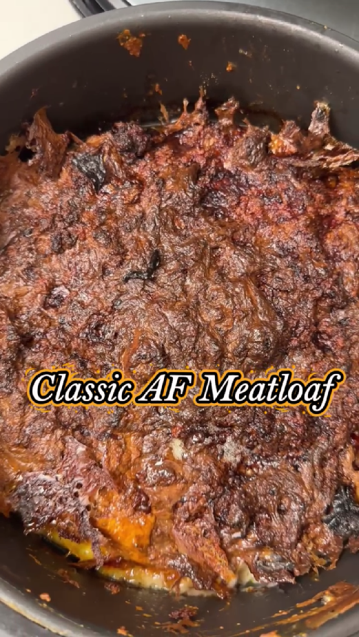 Simple AF meatloaf recipe that always turns out great