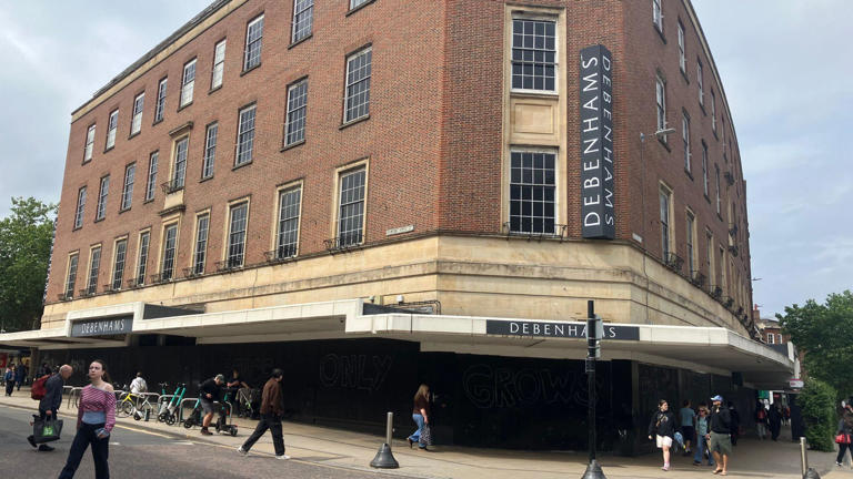 More details emerge for Debenhams play centre plan