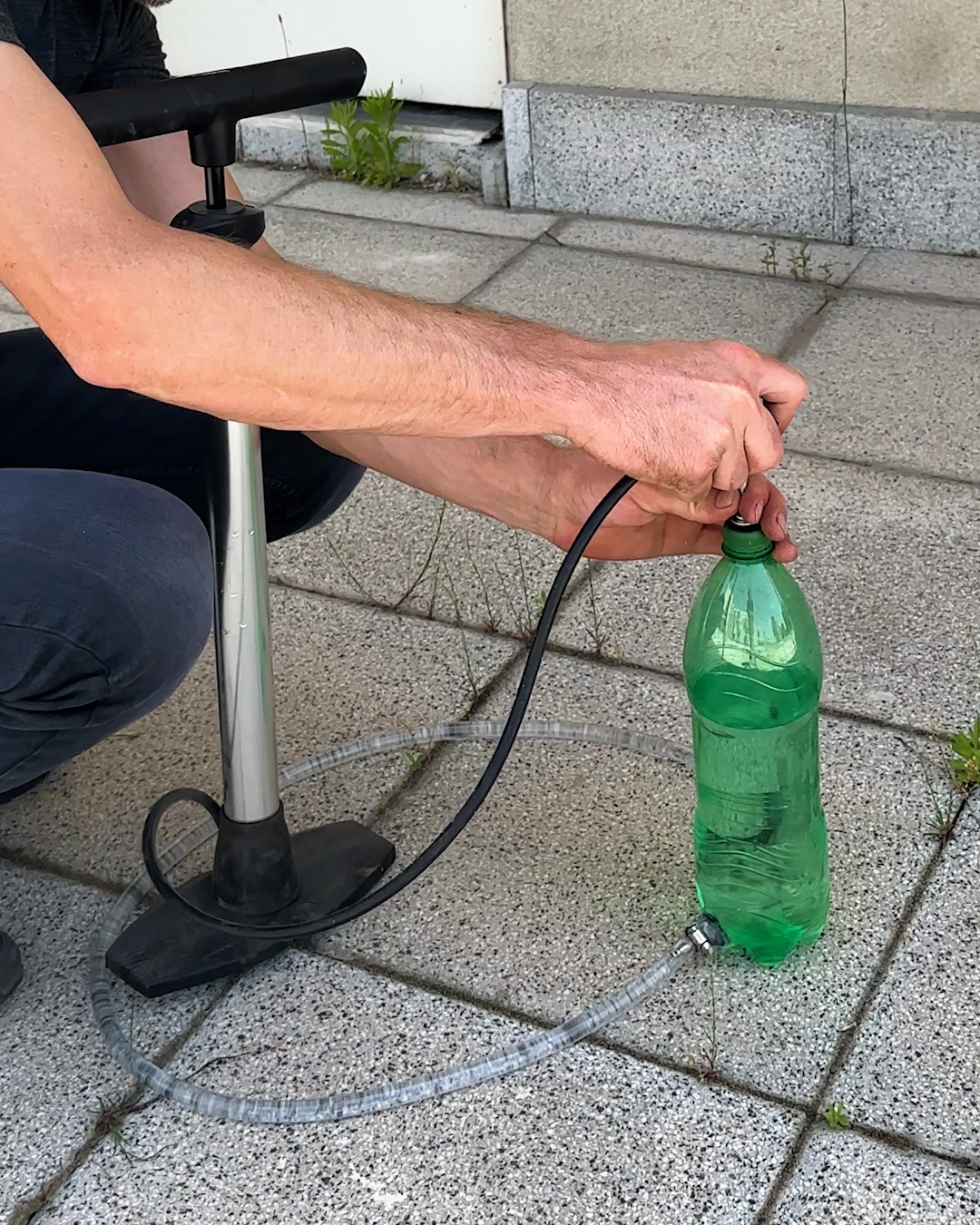 Must-try handy DIY idea for your backyard! 🏡 🤩
