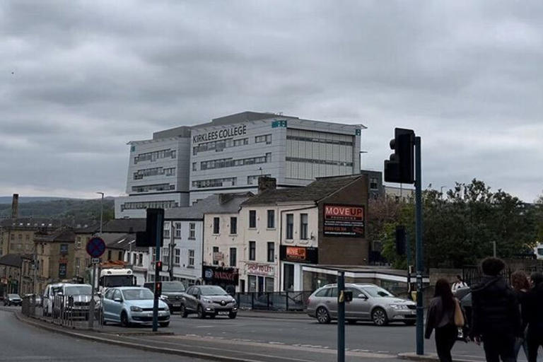 ‘Lazy response to a bigger problem’: Huddersfield students agree with ...