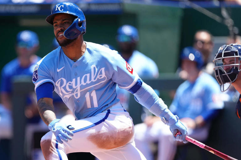 Where things stand as Royals star Maikel Garcia nurses left-hand injury