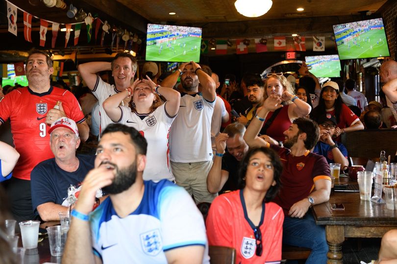 England fans kicked out of Texas pub during game for second night in a ...