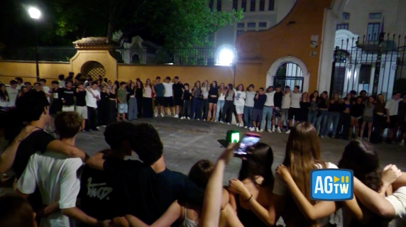 Notte prima degli esami, l'emozionante vigilia degli studenti davanti ...