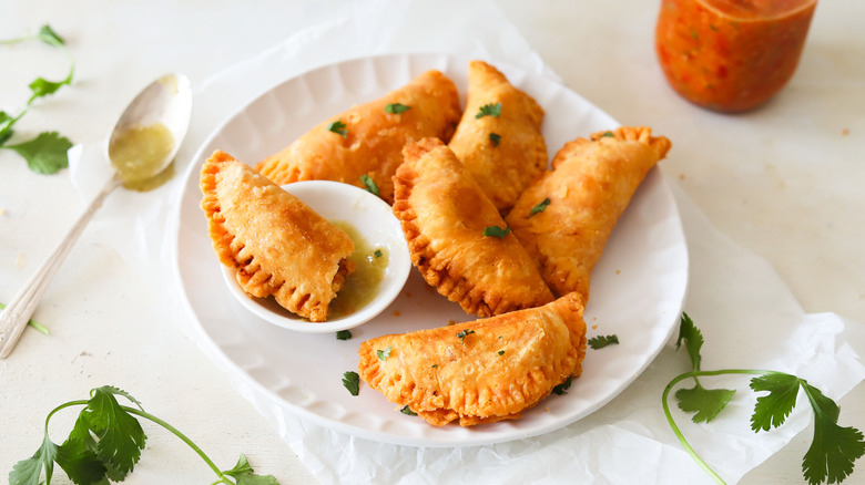 Chicken empanada with green chile recipe
