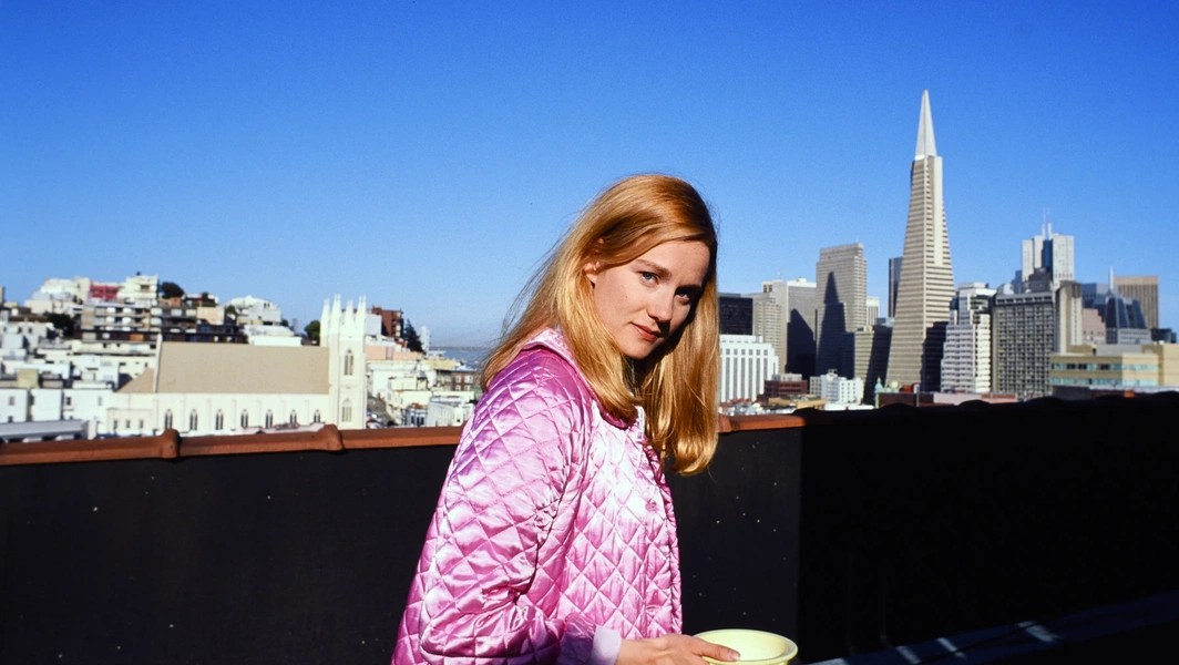 9 standout performances by Laura Linney