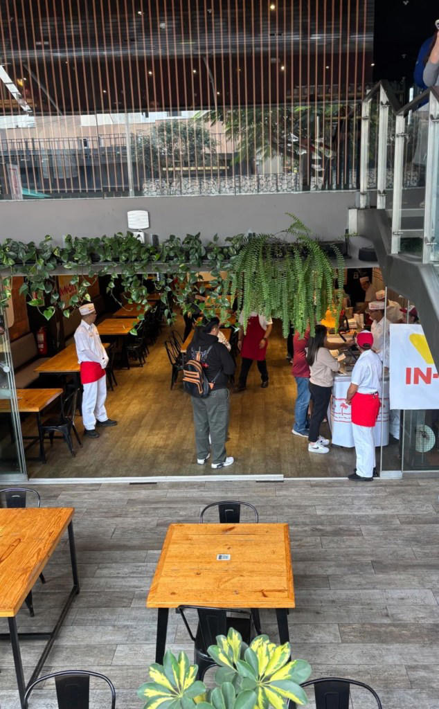 In-N-Out Burger takes Animal Style international as it pops up in South ...