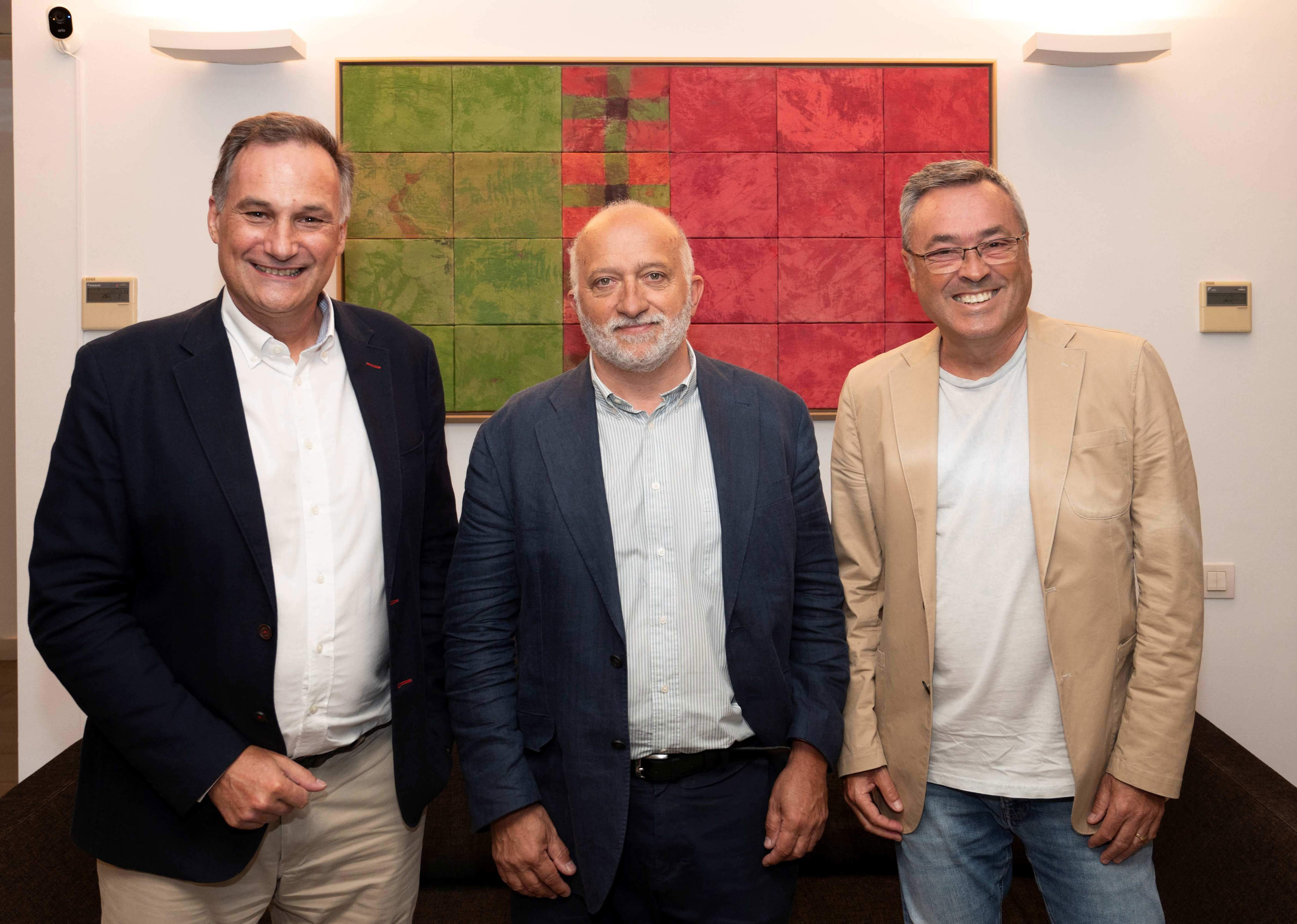 El grupo vasco Ibernova crece en Catalunya con la compra de TAI Smart ...