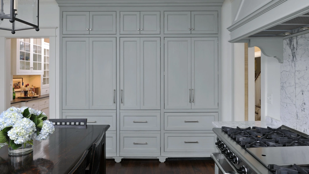 5 paint colors that expand kitchens and boost value