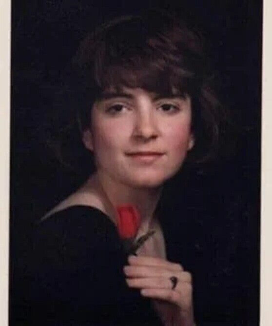 15 famous comedians seen in their old yearbook photos