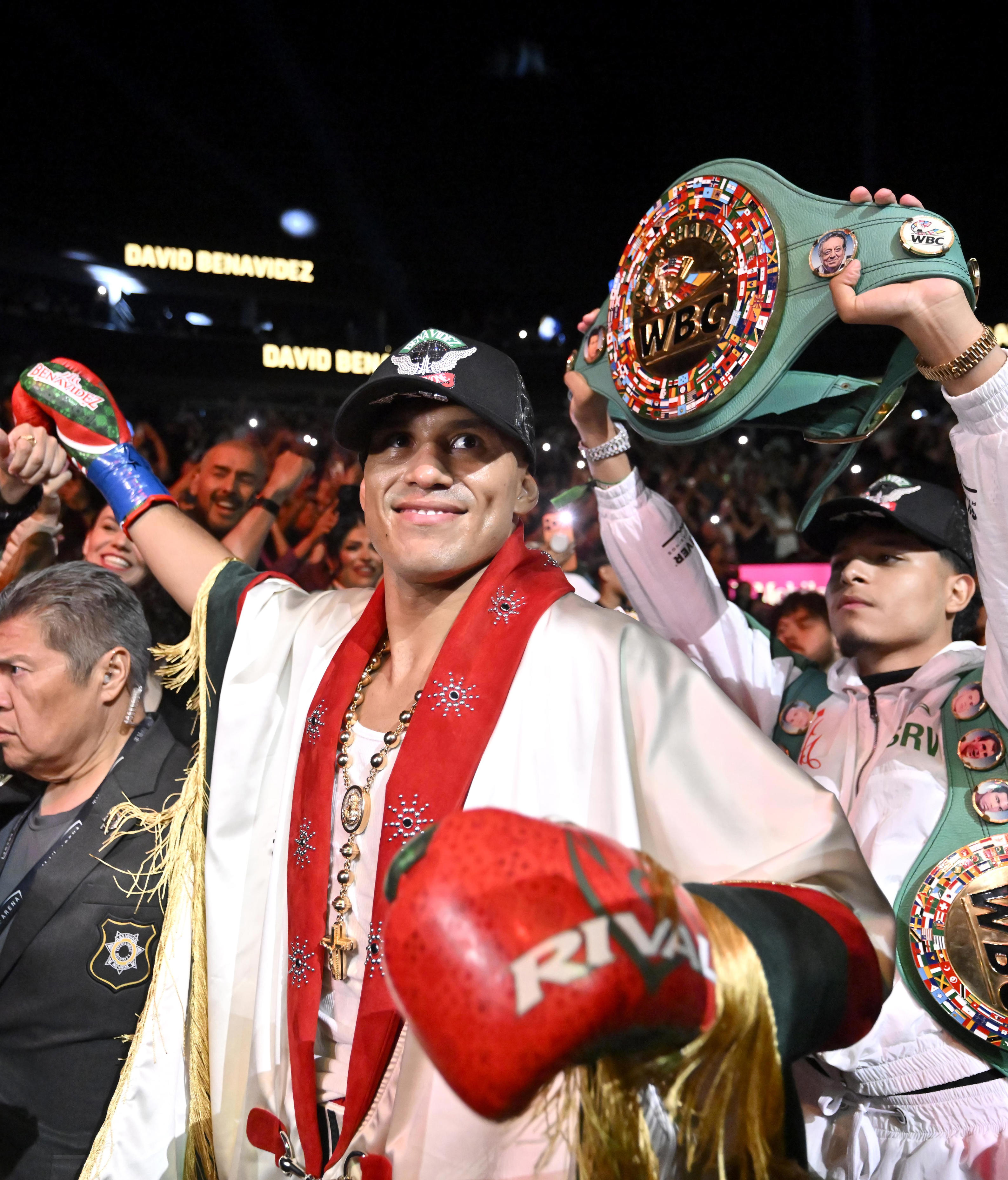 David Benavidez likely to face Noel Mikaelian in next fight