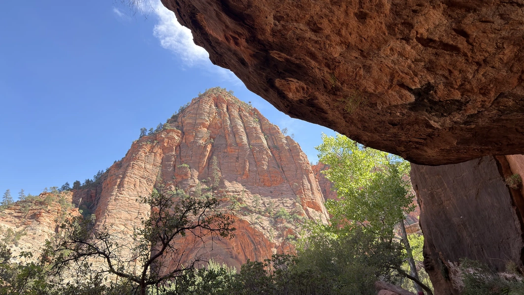 11 most dangerous hikes around the world