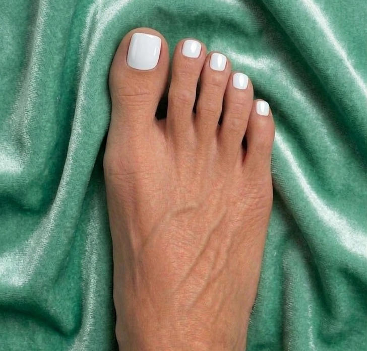 10 pedicure trends nail techs say are dominating summer 2026