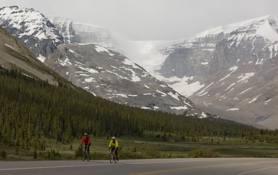 Cycling through Canada’s most stunning landscapes
