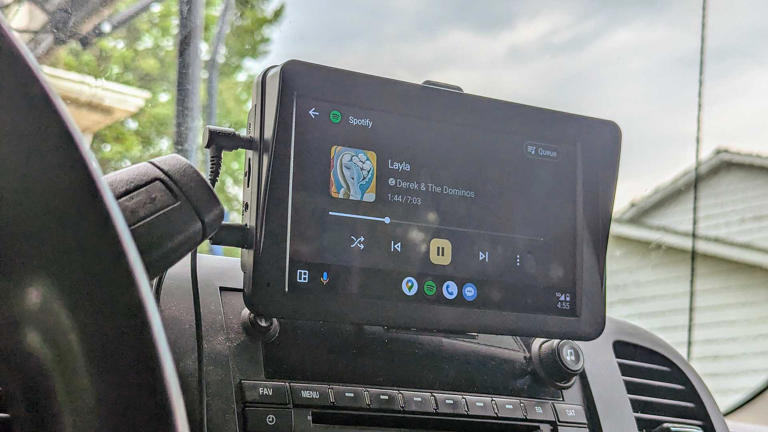 This cheap device helped me add Android Auto to my car without ...