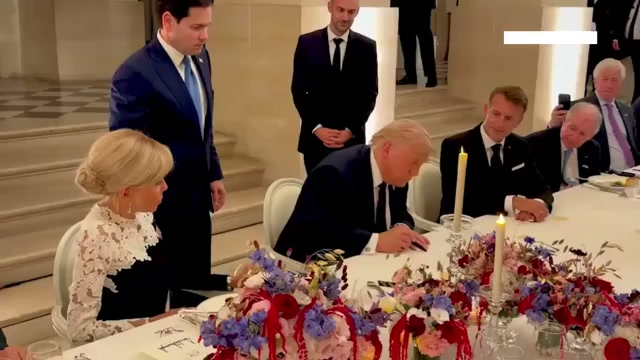 Moment Trump signs US-Iran peace agreement at Palace of Versailles