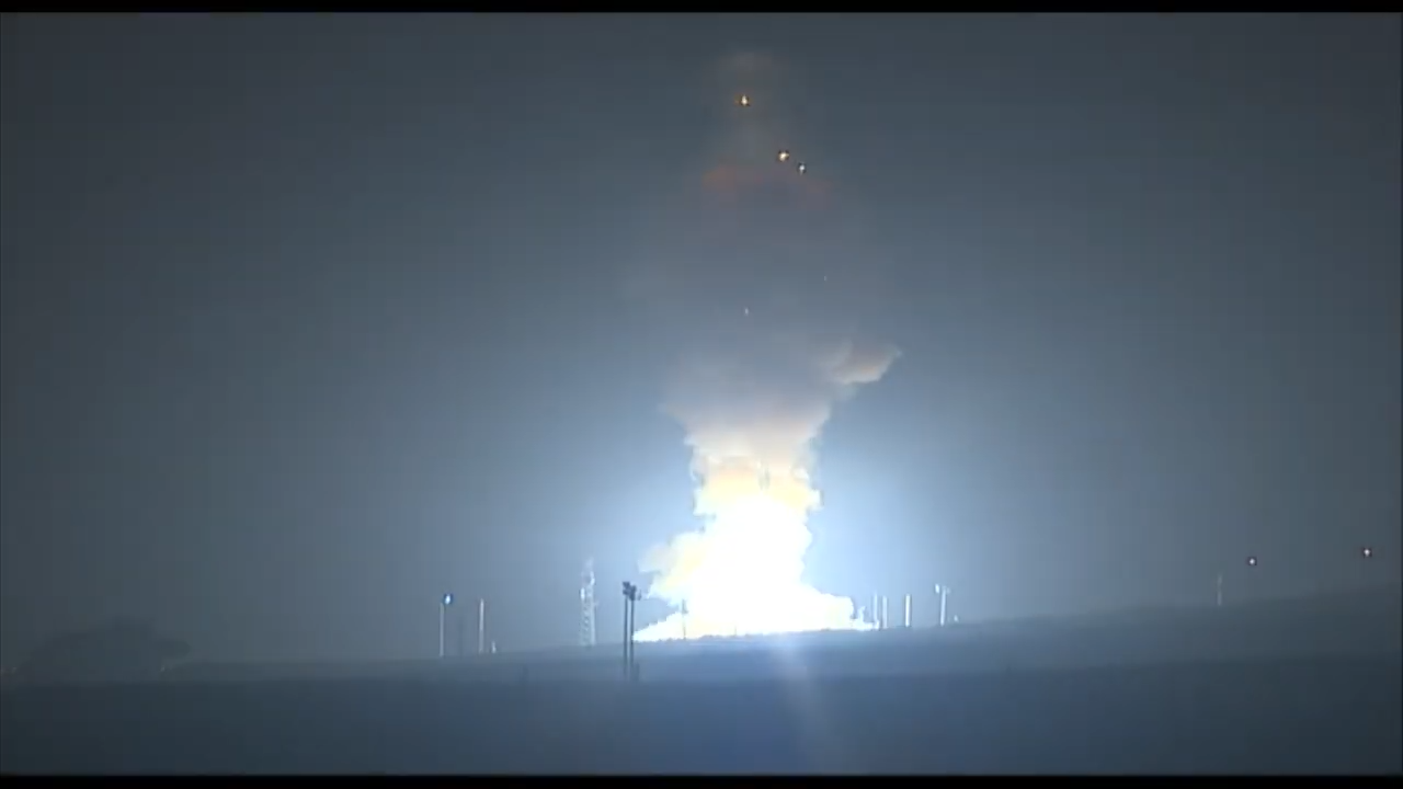 A Chinese balloon entered US airspace - then the F-22 responded
